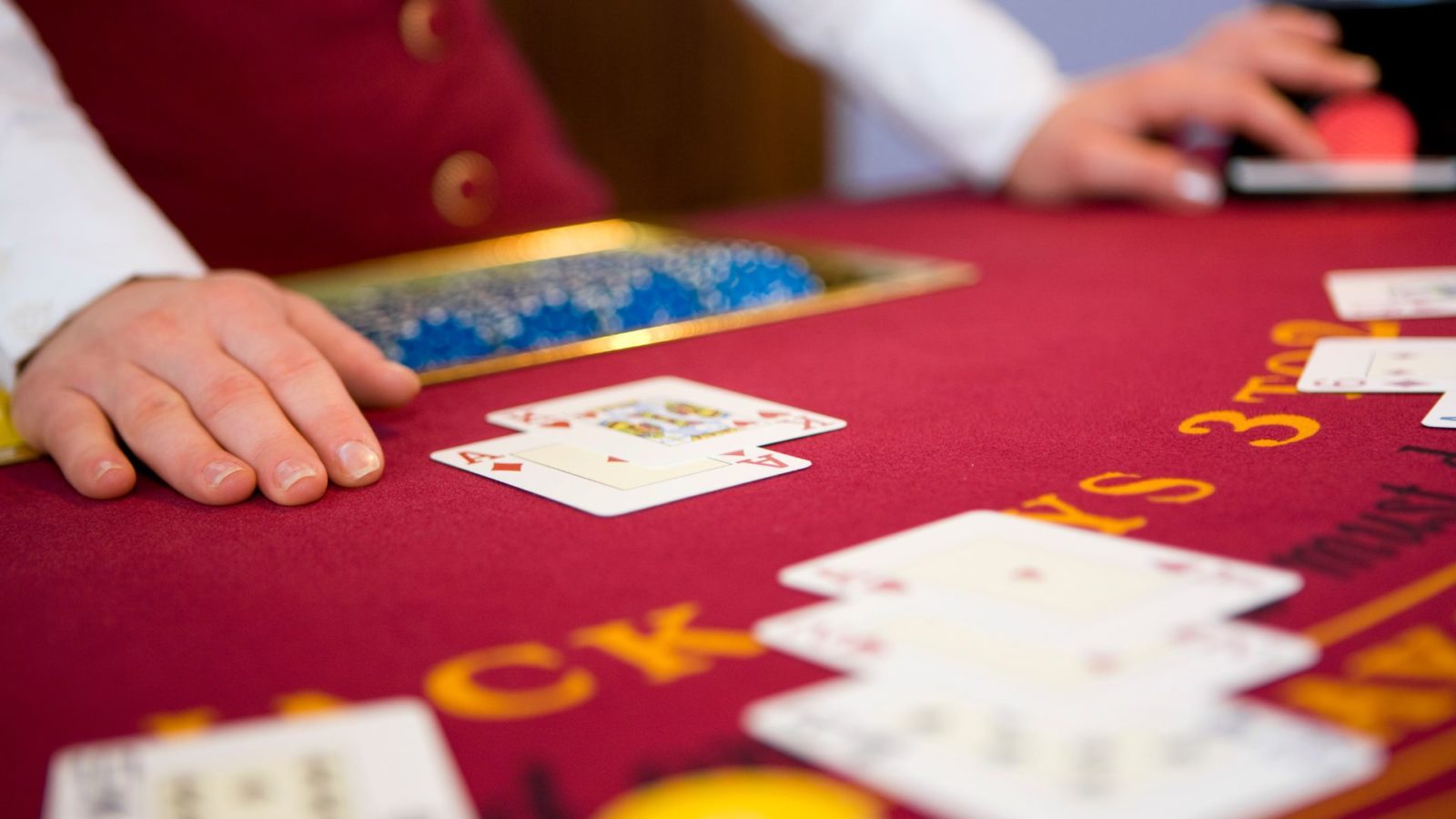 Blackjack ili "21" za profesionalce - Kako brojati karte?