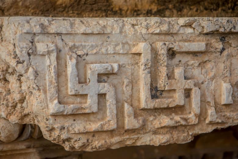 Svastika kroz povijest: 5 ključnih trenutaka i zanimljivosti